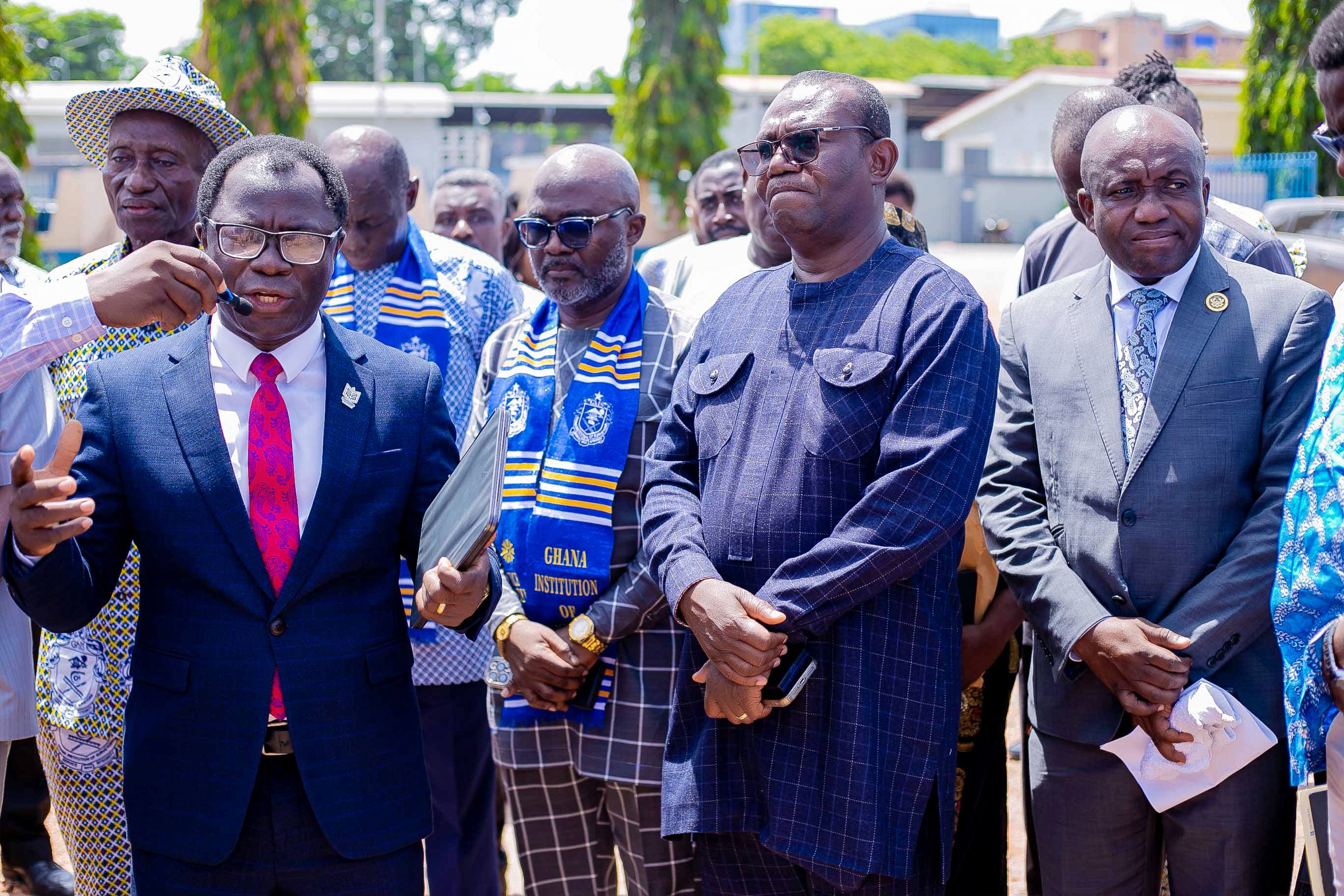 Ghana Institution of Surveyors (GhIS)